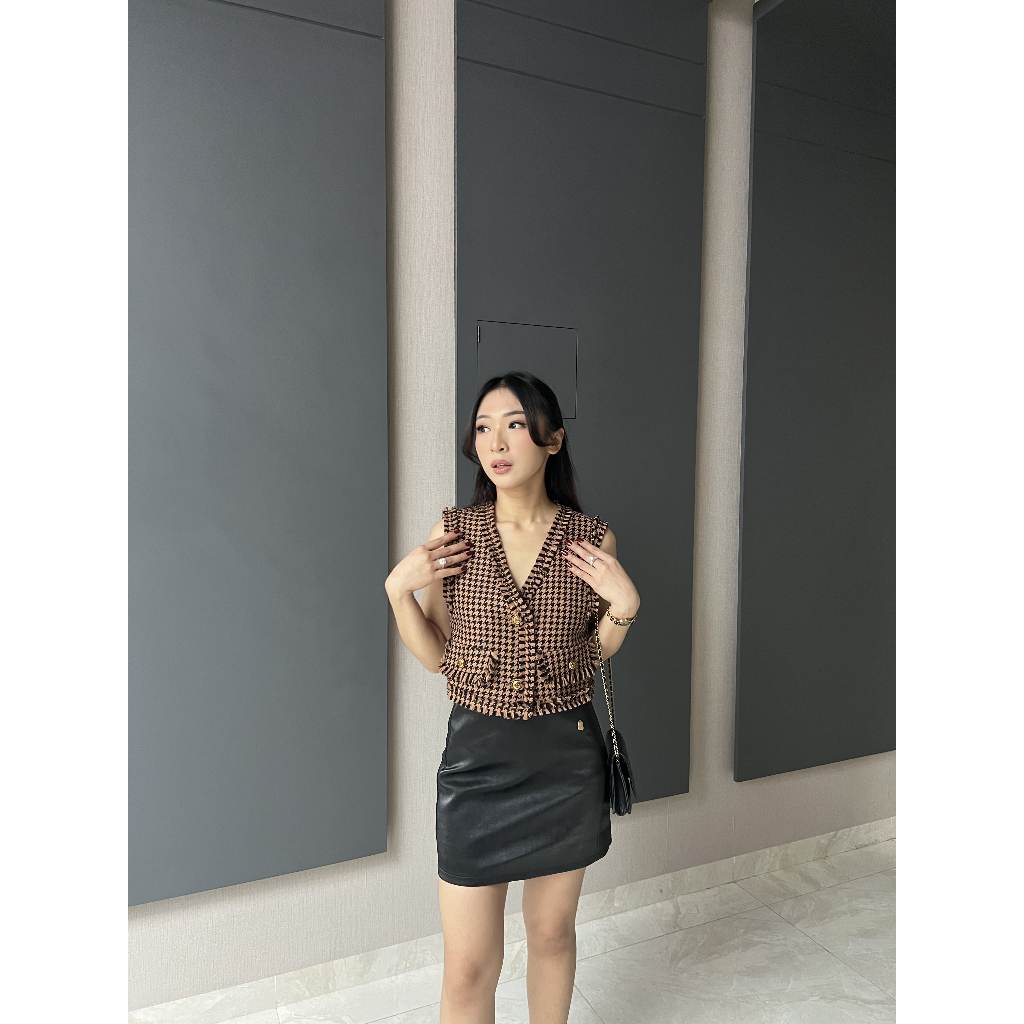 Jual MODELANO ROMILY TWEED VEST / ATASAN WANITA | Shopee Indonesia
