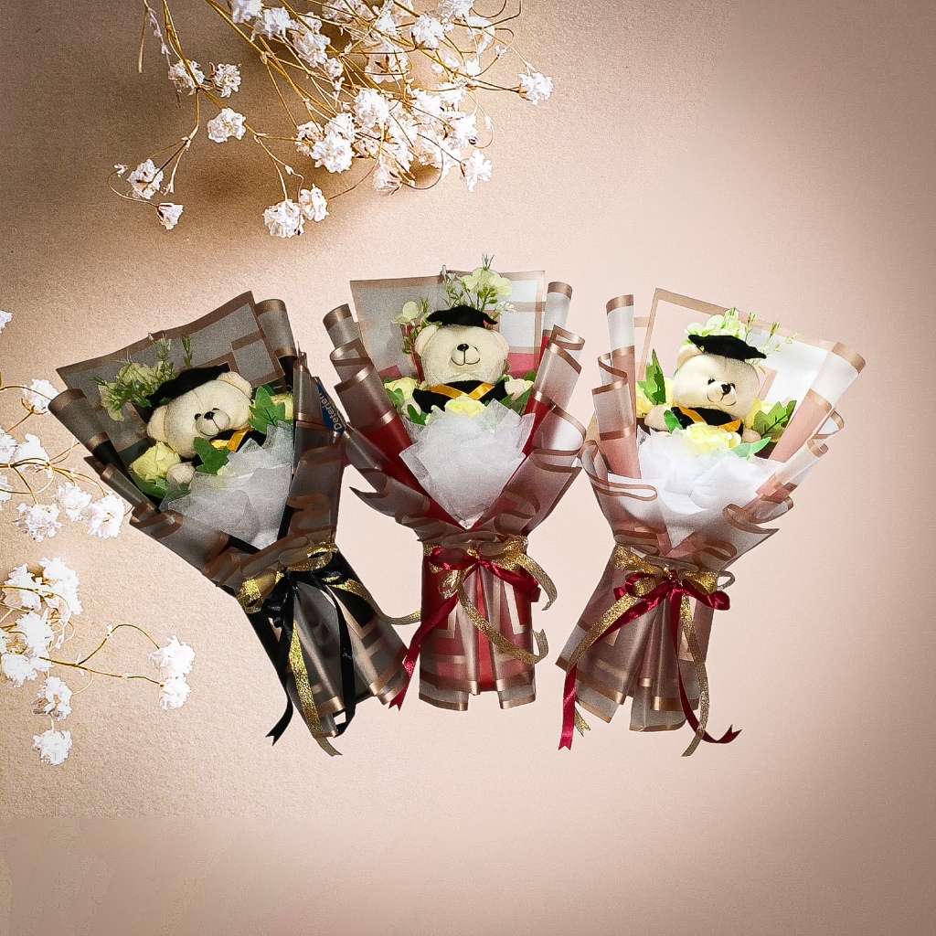 Jual boneka buket/ bucket wisuda/ buket wisuda cewek aesthetic/ buket ...