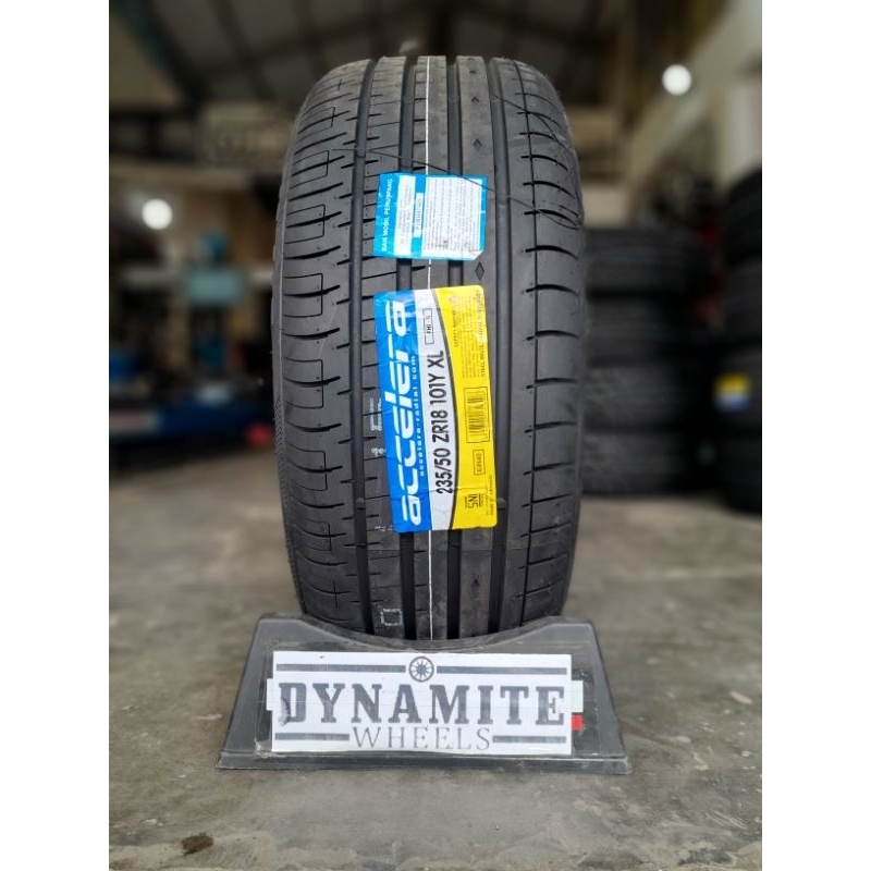 Jual Ban Mobil Ring 18 235 50 Accelera Phi Tubles Radial Ban Innova R18 ...