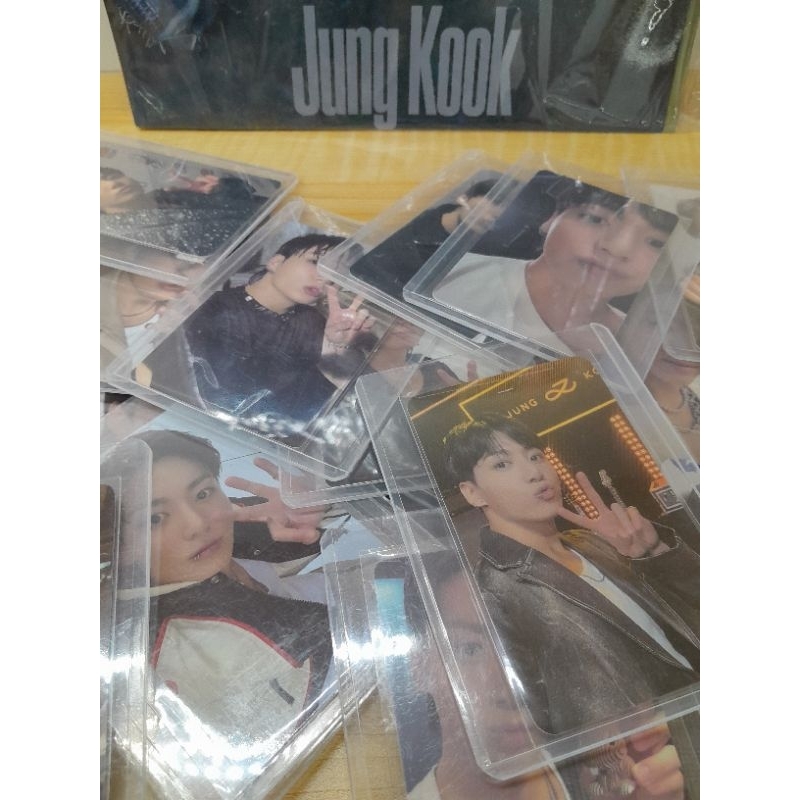 Jual OFFICIAL PHOTOCARD BTS JUNGKOOK GOLDEN | Shopee Indonesia