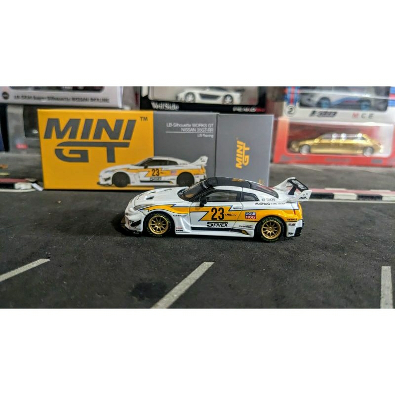 Jual Diecast Mini GT LBWK Silhouette Nissan GTR R35 no 528 swap velg ...