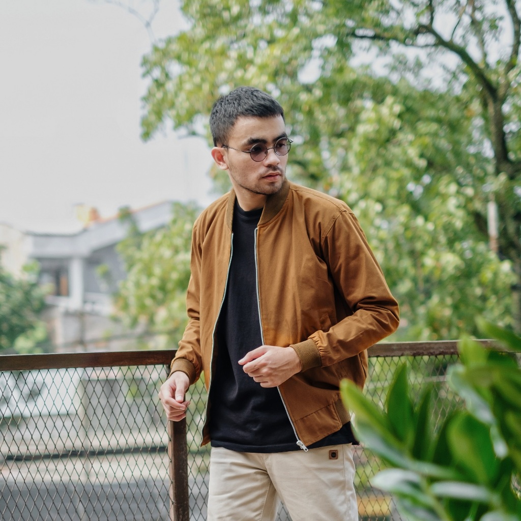 Jual BAPIN Jaket Bomber Canvas Pria Deluxe Gold | Shopee Indonesia