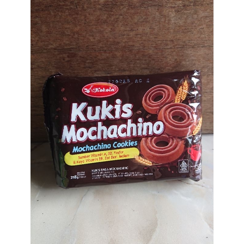Jual KUKIS KOKOLA MOCCACHINO / KELAPA / SUSU VANILA 218 gr | Shopee ...