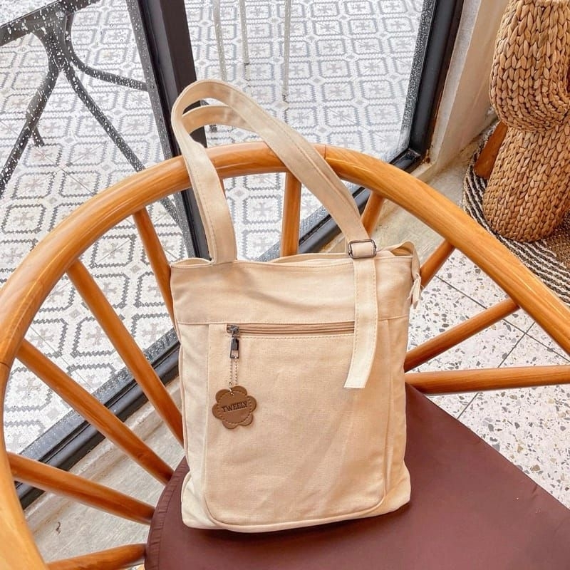 Jual LALA CANVAS-totebag-taswanita-tweely | Shopee Indonesia