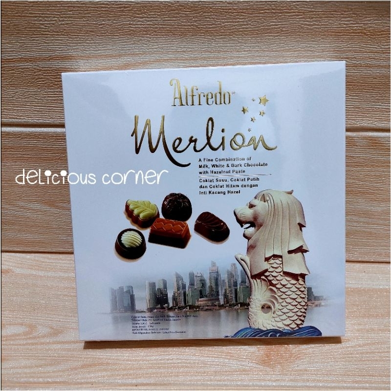 Jual Alfredo Ribbon 120g Chocolate Premium Box Coklat Cokelat Merlion ...