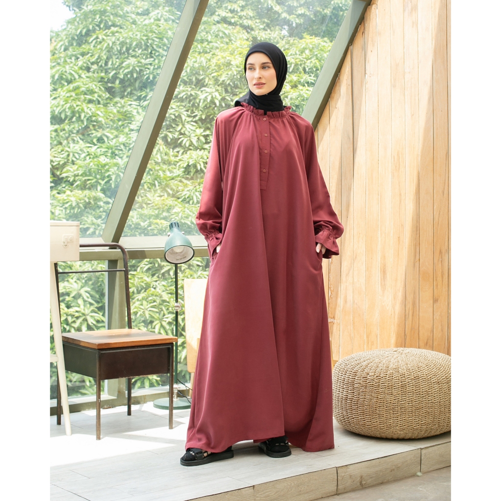 Jual ABAYA MAROON - RAGLAN ABAYA - NADYA WIDE ABAYA | Shopee Indonesia