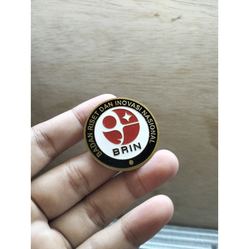Jual pin custom BRIN | Shopee Indonesia
