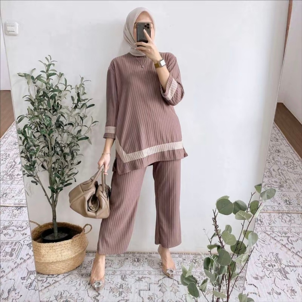 Jual Setelan One Set Knit Hornet Wanita Premium Terbaru Viral Kekinian ...