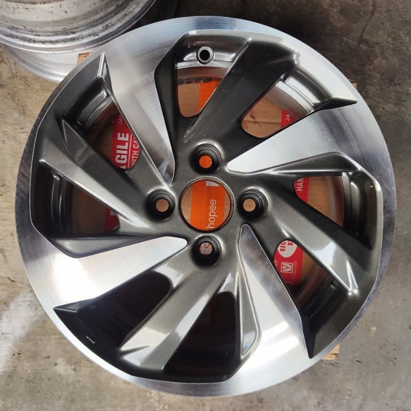 Jual Velg Mobil Original Mobilio Brio Ring 15 Satuan | Shopee Indonesia