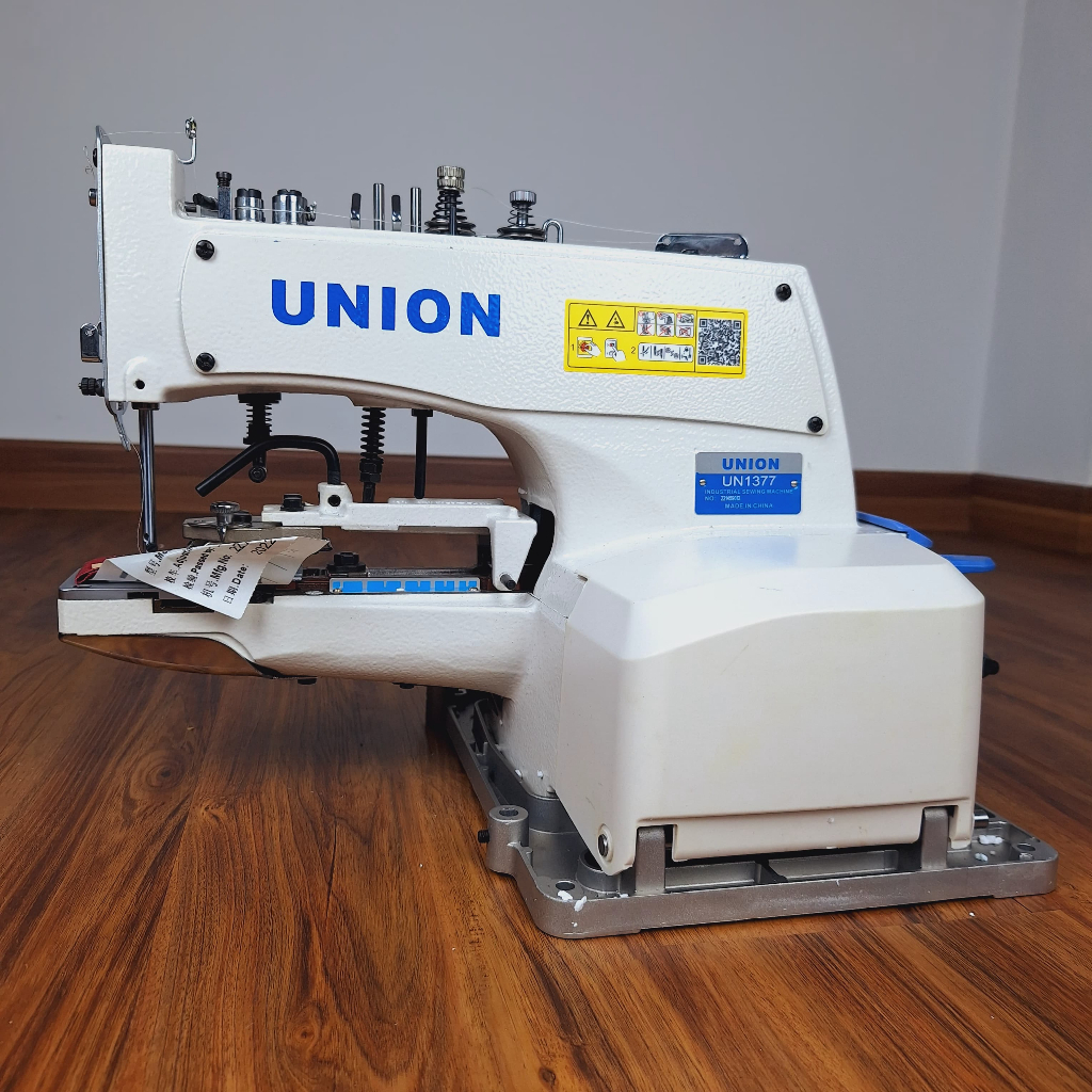 Jual UNION UN1377 Mesin Pasang Kancing Double Cam / Dua Macam Jahitan ...