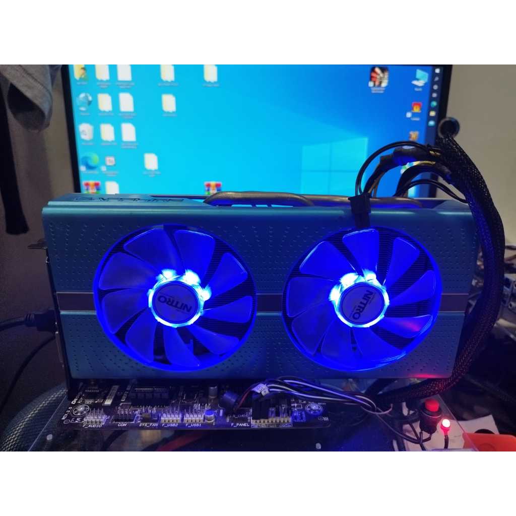 Jual SAPPHIRE BLUE NITRO+ RX590 8GB 256BIT DDR5 LIKE NEW | Shopee Indonesia