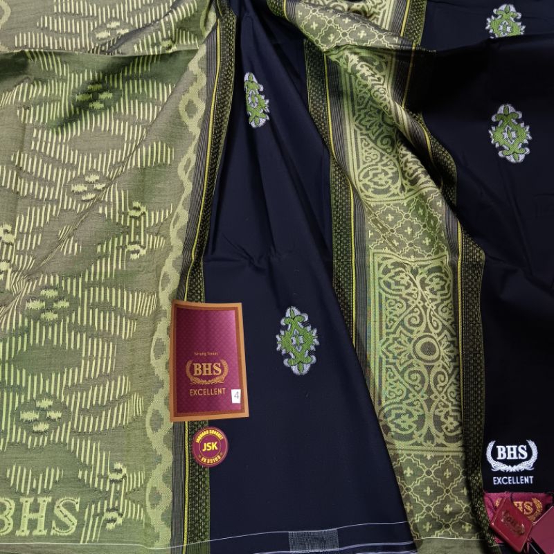Jual SARUNG BHS EXCELLENT GOLD JSK 4 HITAM JACQUARD SONGKET | Shopee ...