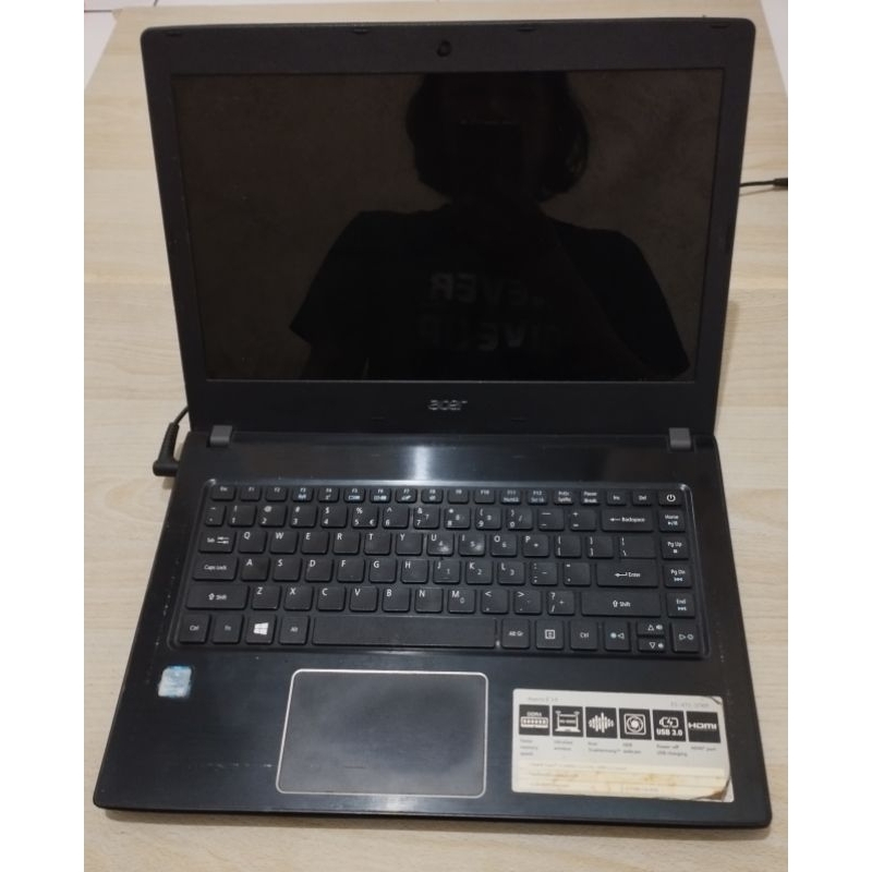 Jual Laptop Acer Aspire E 14 E5-475-37KP intel Core i3-6006U DDR4 | Shopee Indonesia