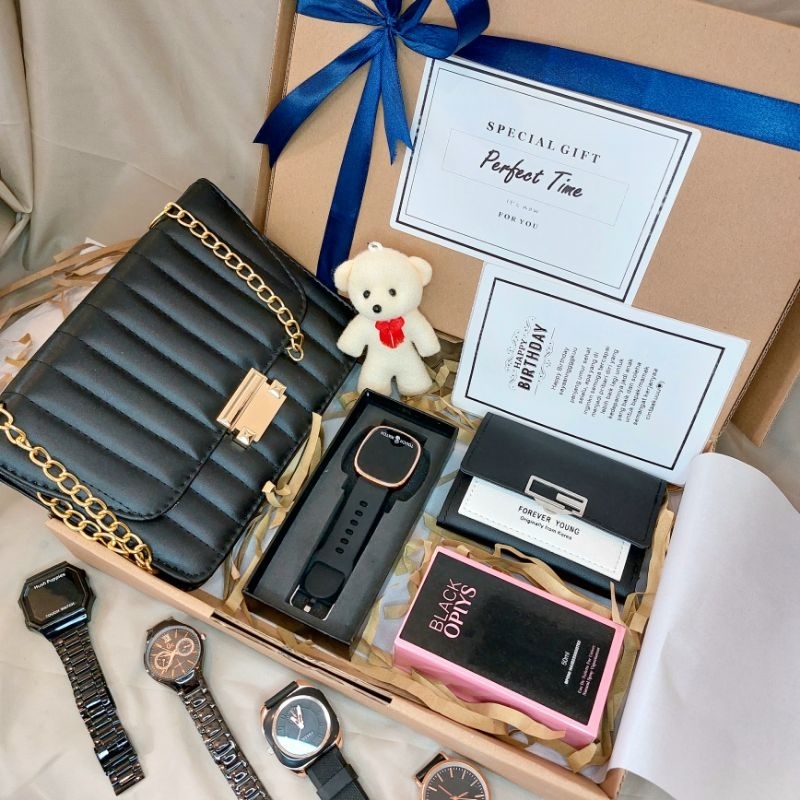 Jual Hampers Gift Box Cewek / Wanita Exclusive Untuk Kado / Hadiah Isi ...