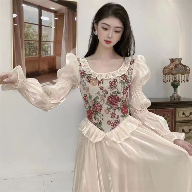 Jual 66TT Dress Darling HTXZ001 Gaun Lengan Panjang Putri Buronan Retro ...