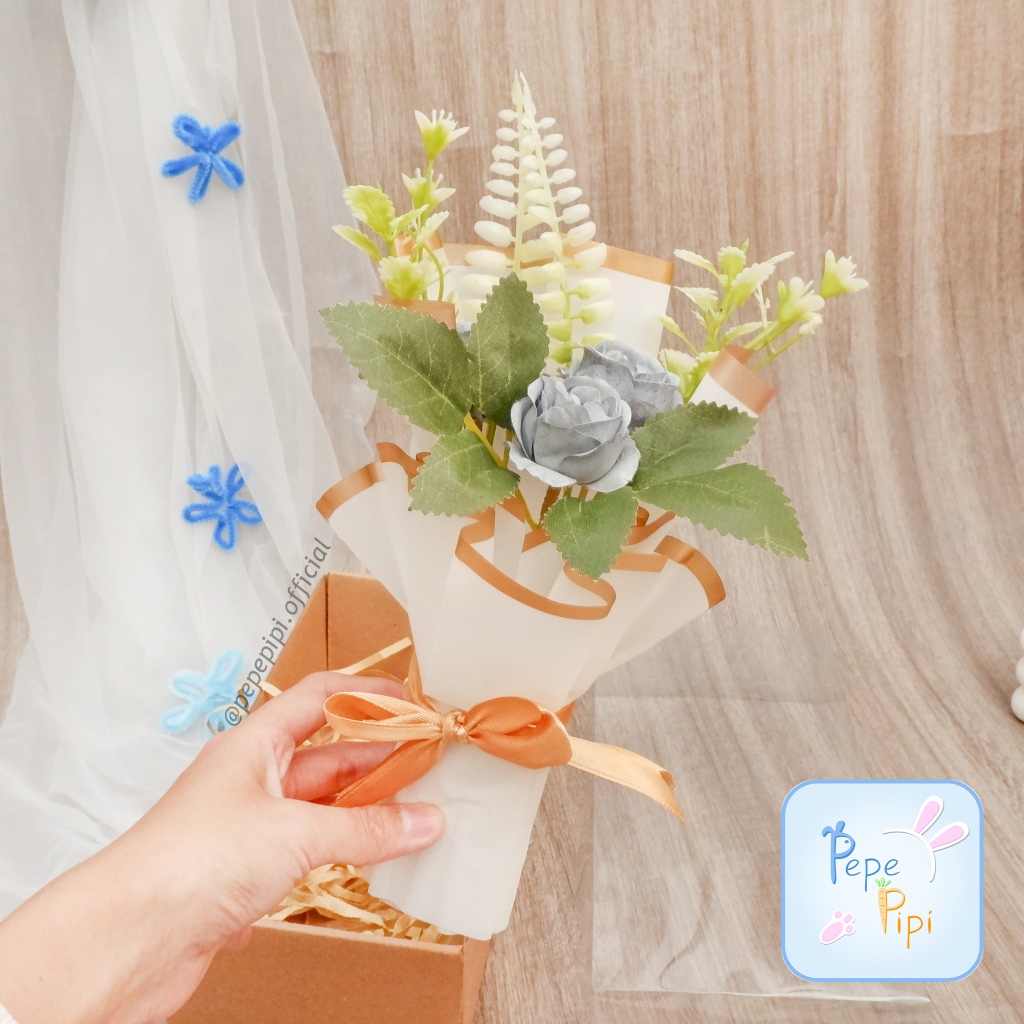 Jual Buket bunga FREE CARD box hadiah sweet flower box / mini bouquet ...
