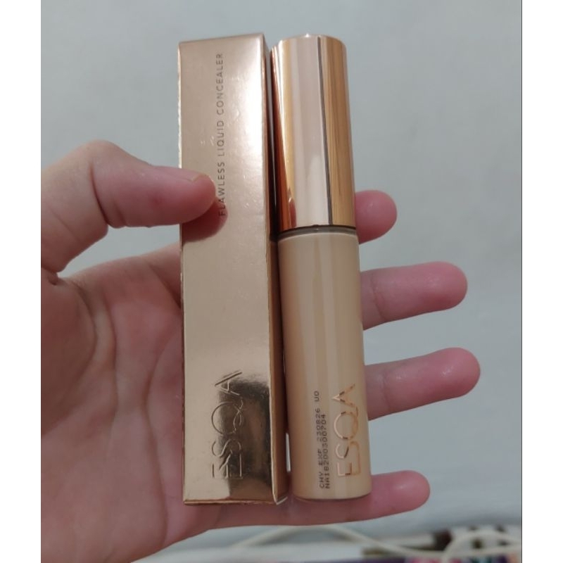 Jual ESQA Concealer shade custard | Shopee Indonesia