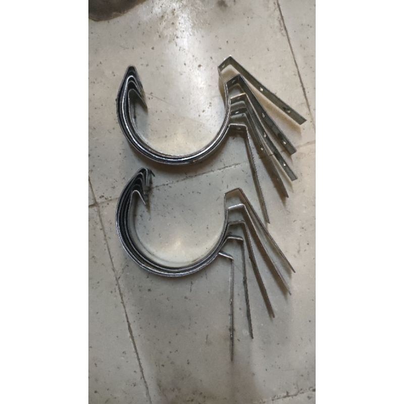 Jual GANTUNGAN TALANG AIR BESI GALVANIS OVAL/KLEMAN U6 ISI 10PCS ...