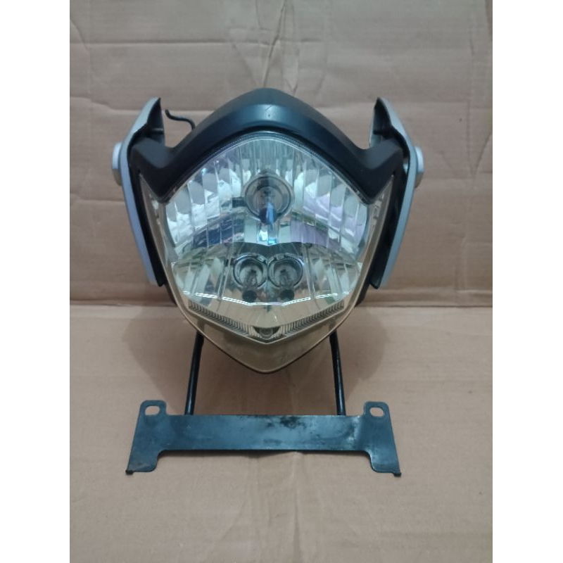 Jual REFLECTOR LAMPU DEPAN HEADLAMP ASSY YAMAHA VIXION LAMA | Shopee ...
