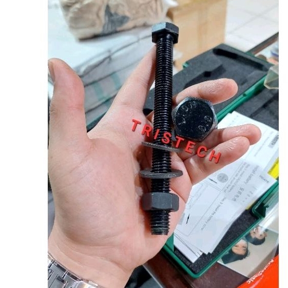 Jual baut mur baja 8.8 m14x150 m14 x 150 hex bolt nut kunci 22 baut 22 m14x2.0x150 full thread ...