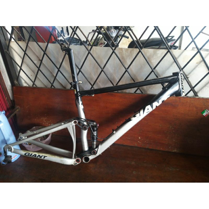 Jual frame MTB giant anthem size M rs fox | Shopee Indonesia