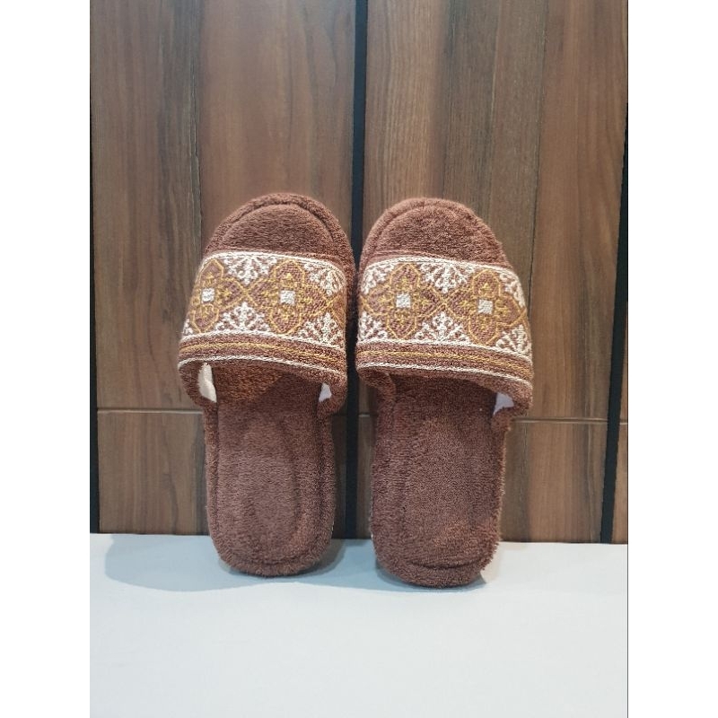 Jual sandal rumah sendal kamar handuk tebal home slipper | Shopee Indonesia