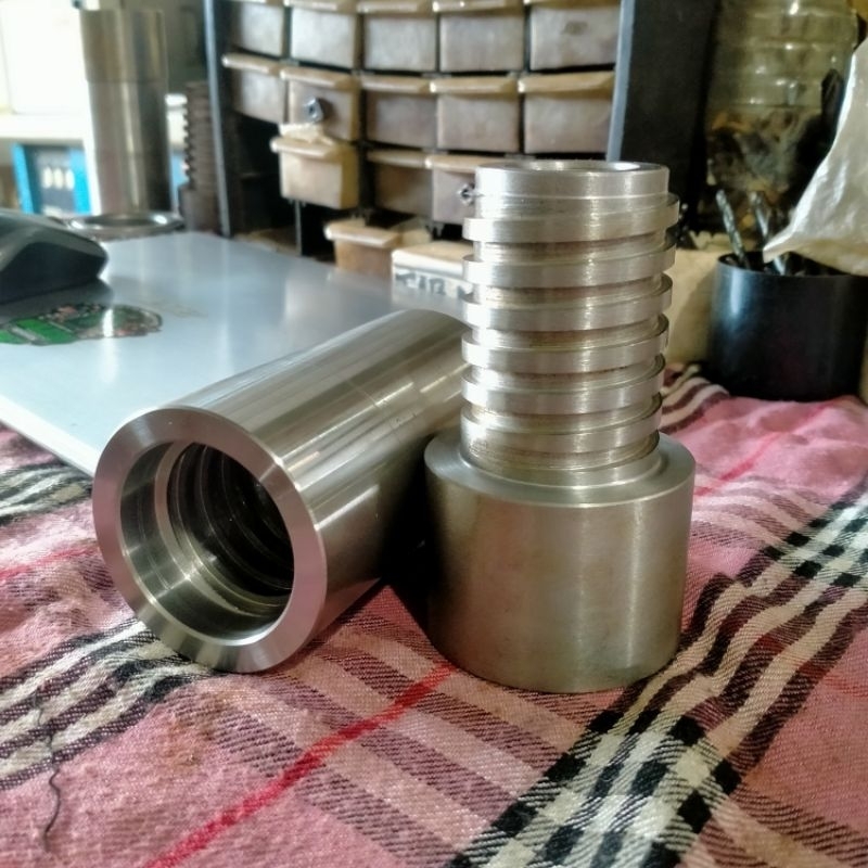 Jual SOK DRAT BOR SUMUR - 1 1/4 INCHI 6 ULIR - SHOCK DRAT PENYAMBUNG ...