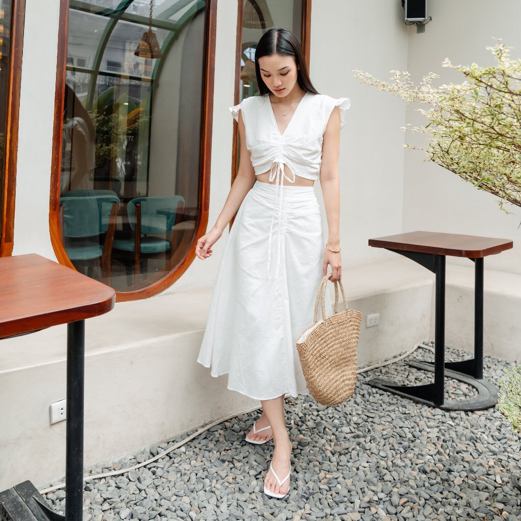 Jual Lilybelle Mikaela Set Skirt Crop Top Serut Setelan Pantai | Shopee ...