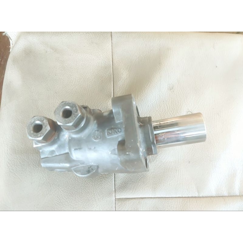 Jual Brake master rem assy/master rem atas dyna/Hino dutro 110et-130ht ...
