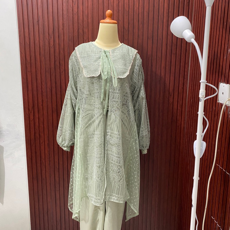 Jual NAOMI OUTER | TUNIC BRUKAT | OUTFIT WISUDA | BAJU WISUDA | OUTFIT ...