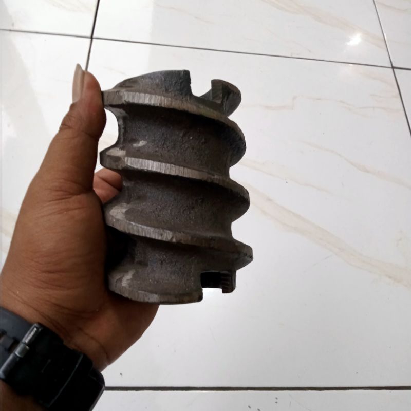 Jual Screw Satake Sb10d hitam mesin gilingan padi tipe satake | Shopee ...