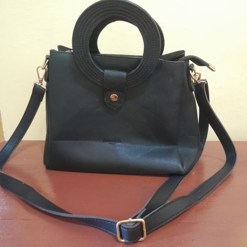 Jual tas sling pierre cardin | Shopee Indonesia