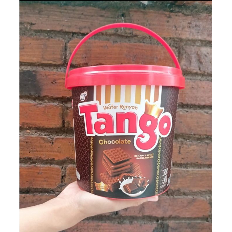 Jual Wafer Tango Jar Rasa Cokelat | Shopee Indonesia