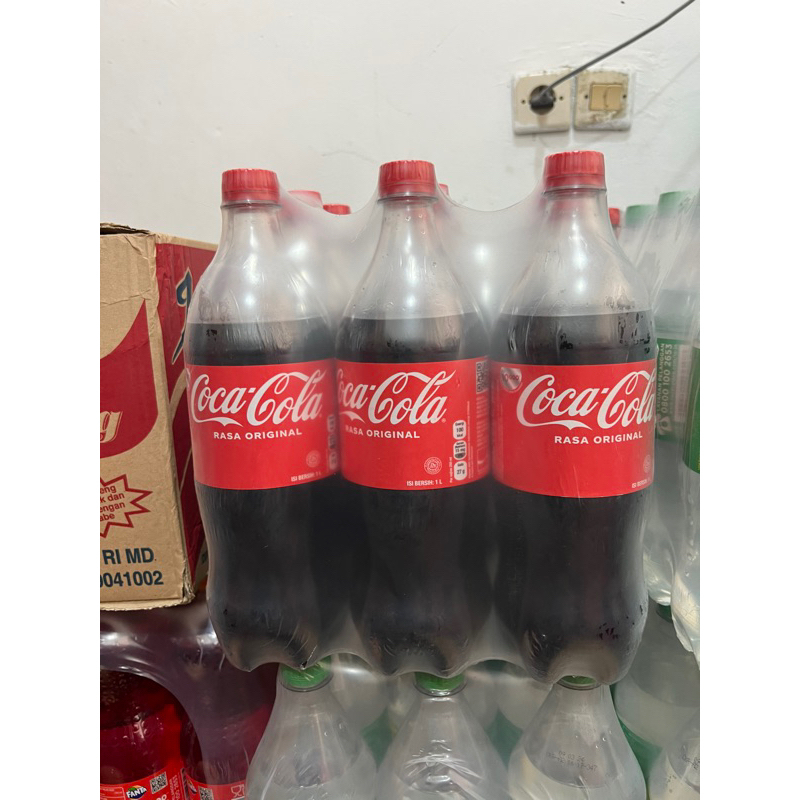 Jual Cola Cola 1 Liter (1L x 12 Botol) | Shopee Indonesia