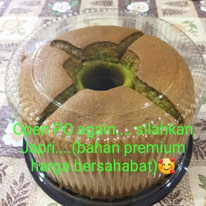Jual Chiffon/Sifon pandan & coklat premium, bolu cake enak dan harga ...