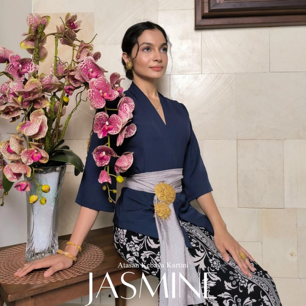 Jual Setelan Kebaya Kartini Jasmine Lengan Lonceng Bawahan Kamen Jadi ...