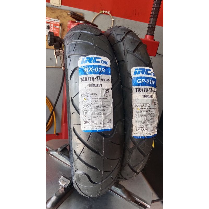 Jual PROMO Paket Ban Motor XSR 155 CB150X IRC GP 211 110 70 Ring17 dan ...