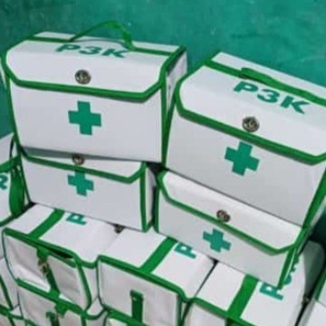 Jual Tas P3k Jinjing Logo Hijau + Isi Standar Lengkap emergency p3k ...