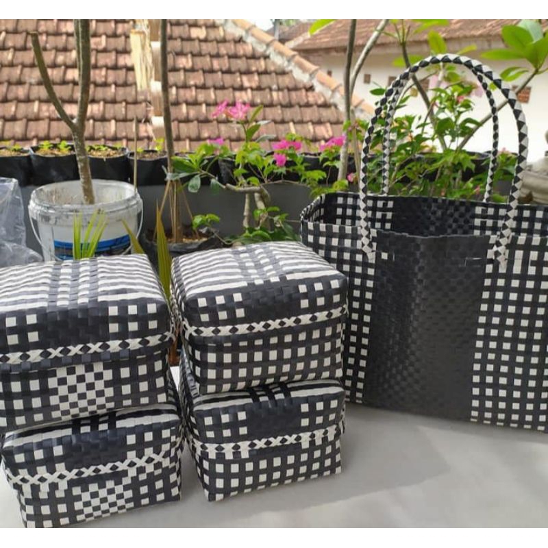 Jual KEBEN SET 4 / KEBEN BALI HITAM PUTIH / KEBEN MURAH | Shopee Indonesia