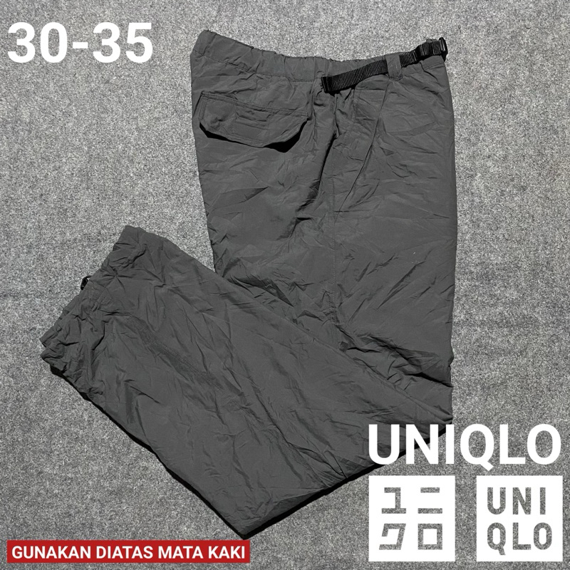 Jual UNIQLO PARASUT WARNA ABU-ABU SIZE M | Shopee Indonesia