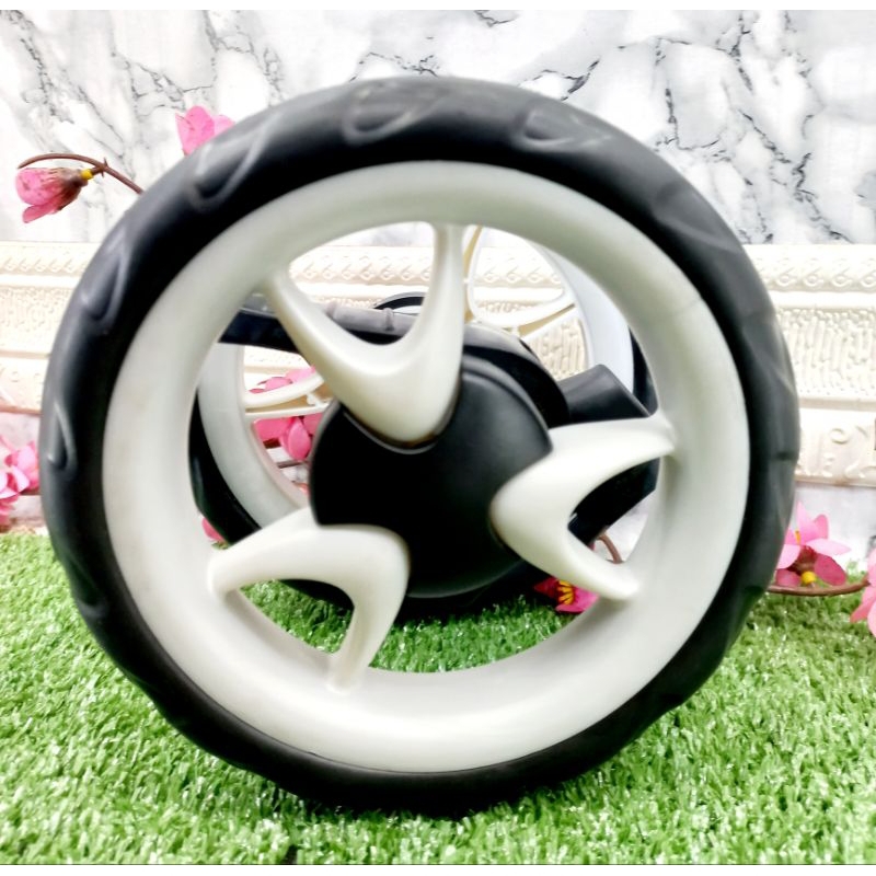 Jual Roda Stroller Double Uk 16cm | Shopee Indonesia