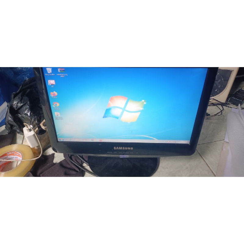 Jual monitor lcd Samsung 16 in normal | Shopee Indonesia