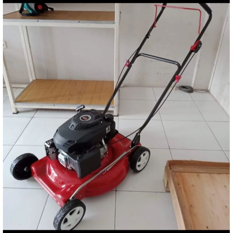Jual Mesin potong rumput dorong bensin lawn mower BADJA 4tak SENTRA ...
