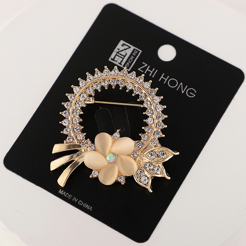 Jual Brooch/Bros hijab/bros cantik/Bros Mutiara/ bros Kupu/bros lucu ...