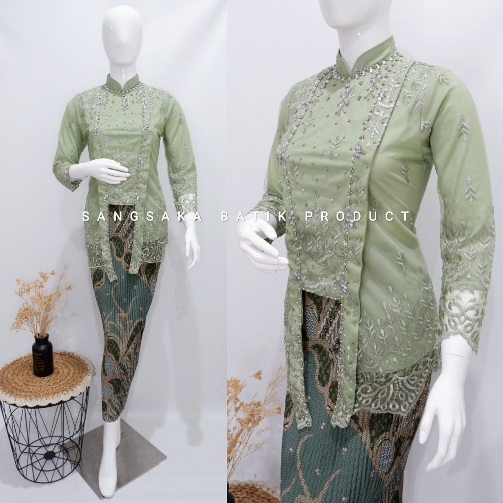 Jual Kebaya Kutu Baru / Kebaya Tunik / Tunik Brokat / Kebaya Modern / Kebaya tile / Kebaya ...