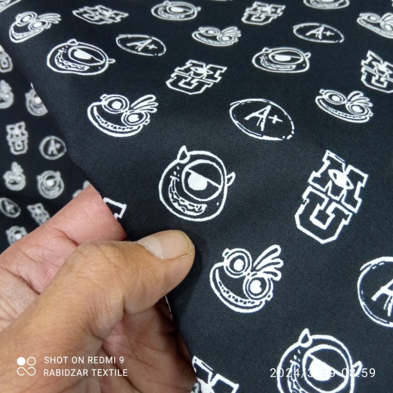 Jual KAIN KATUN POPLINE GARMENT PREMIUM IMPORT MOTIF A + HURUF HITAM ...