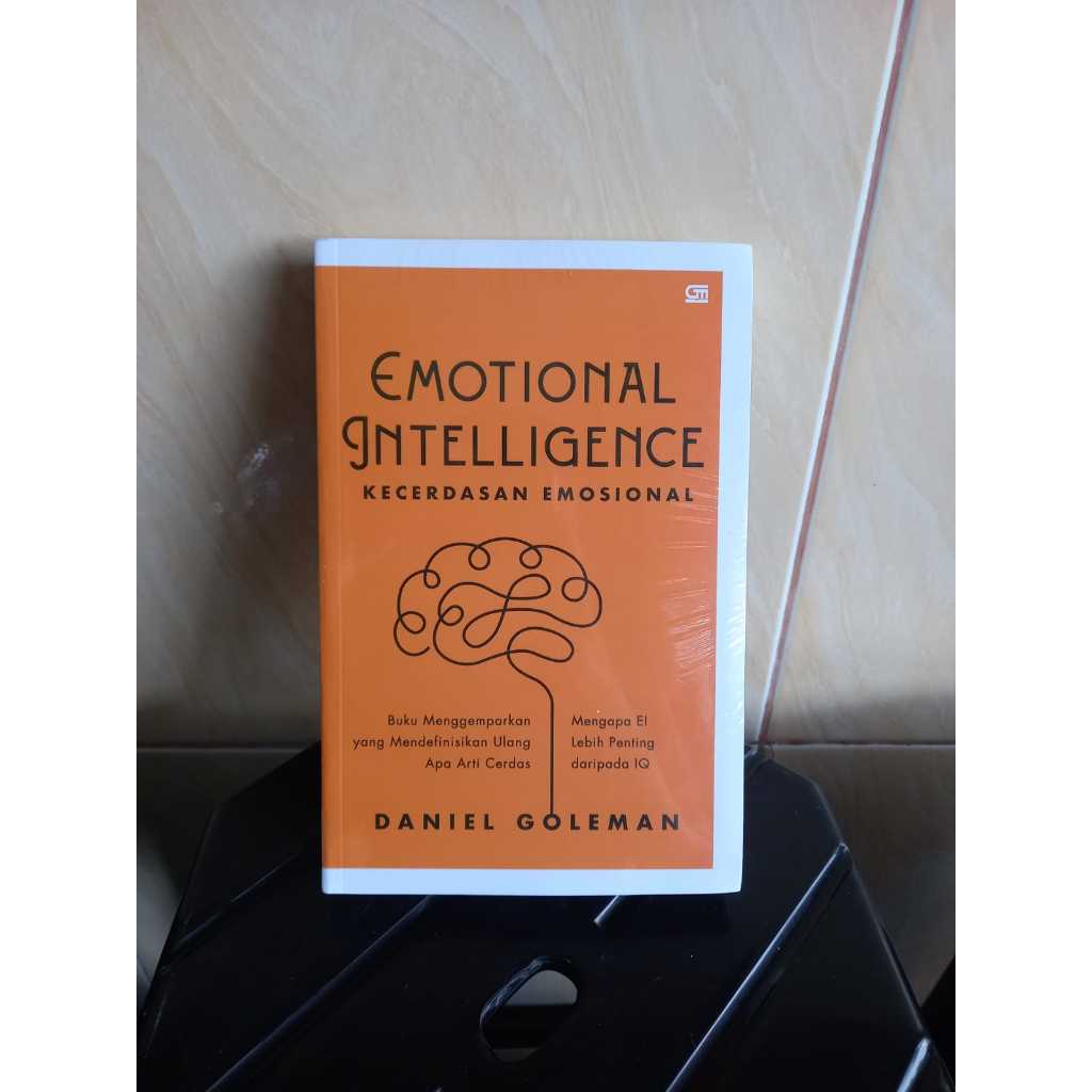 Jual Buku Emotional Intelligence Kecerdasan Emosional Daniel Goleman | Shopee Indonesia