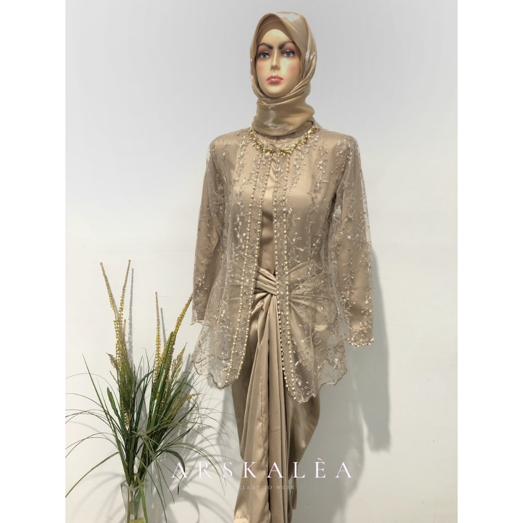 Jual Chessia full set (Include Pashmina Shimmer Khaki) | Shopee Indonesia