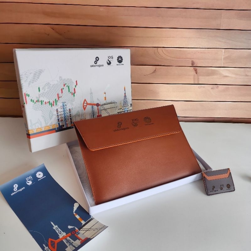 Jual Paket Souvenir Hampers Seminar Kit Laptop Sleeve By SSCO | Shopee ...