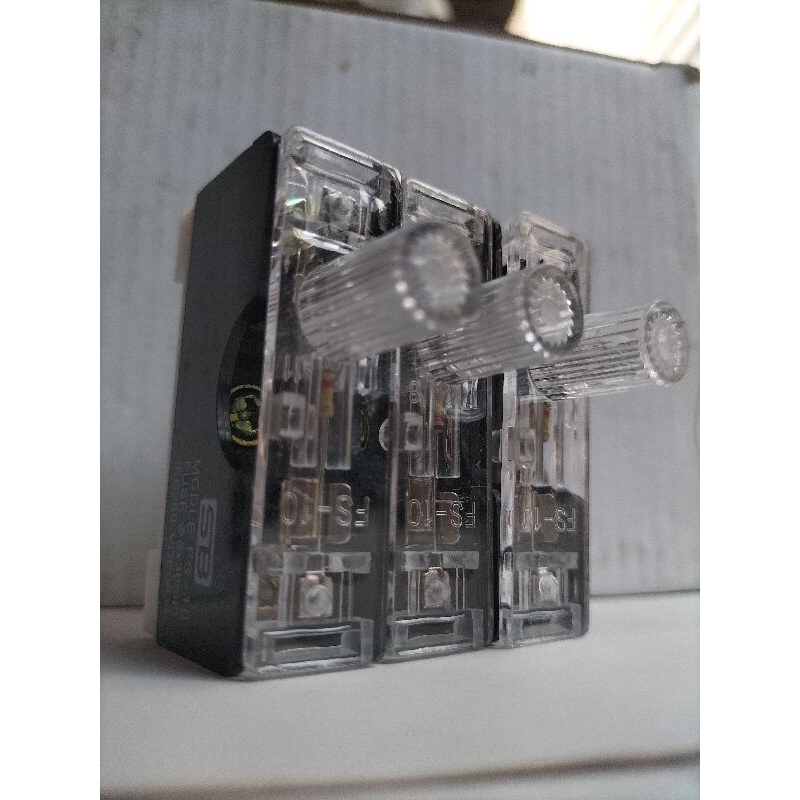 Jual Fusse kubur with fuse glas 10A 1pole FS-10 fuse holder kaca ...